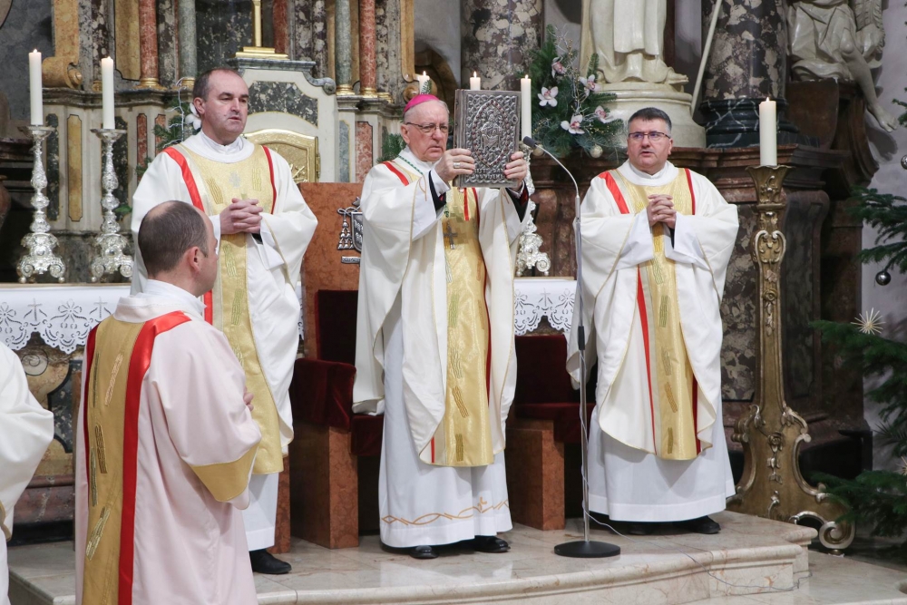 Svetkovina Isusova rođenja u požeškoj Katedrali